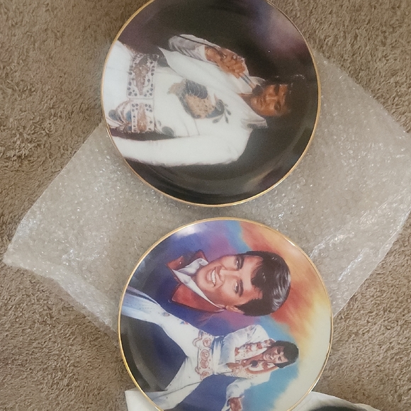 Other | Elvis Presley Collector Plates | Poshmark